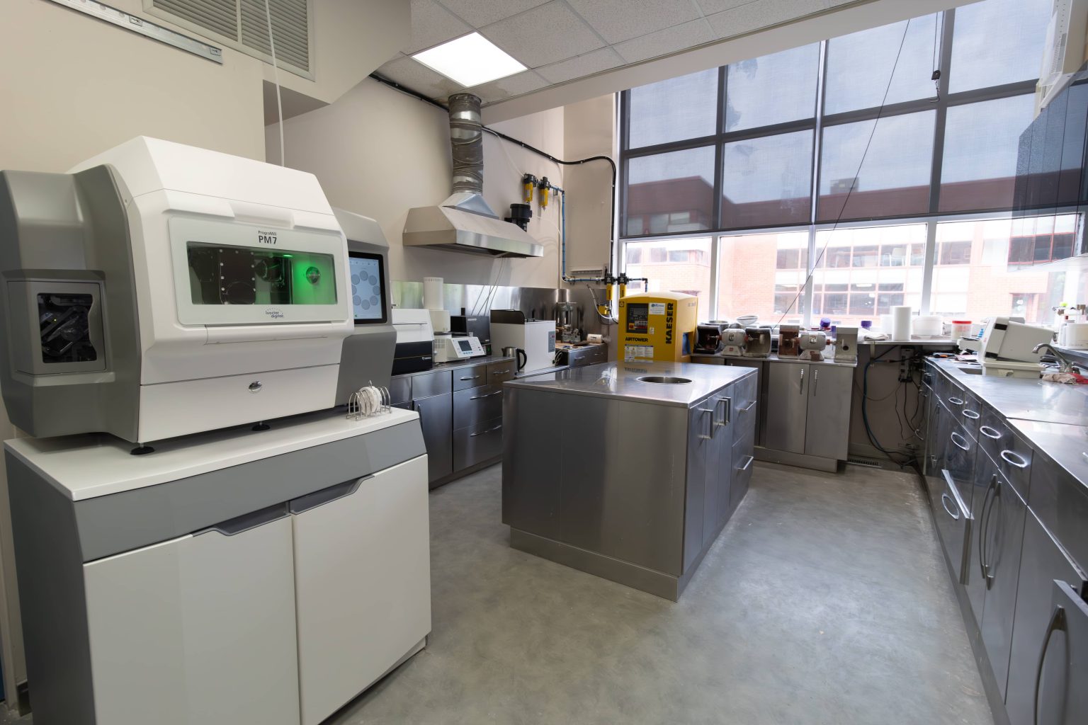 CAD CAM & Milling – Halton Dental Lab